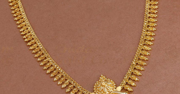 Traditional Mullai Arumbu Design Gold Plated Haram For Brides HR3215