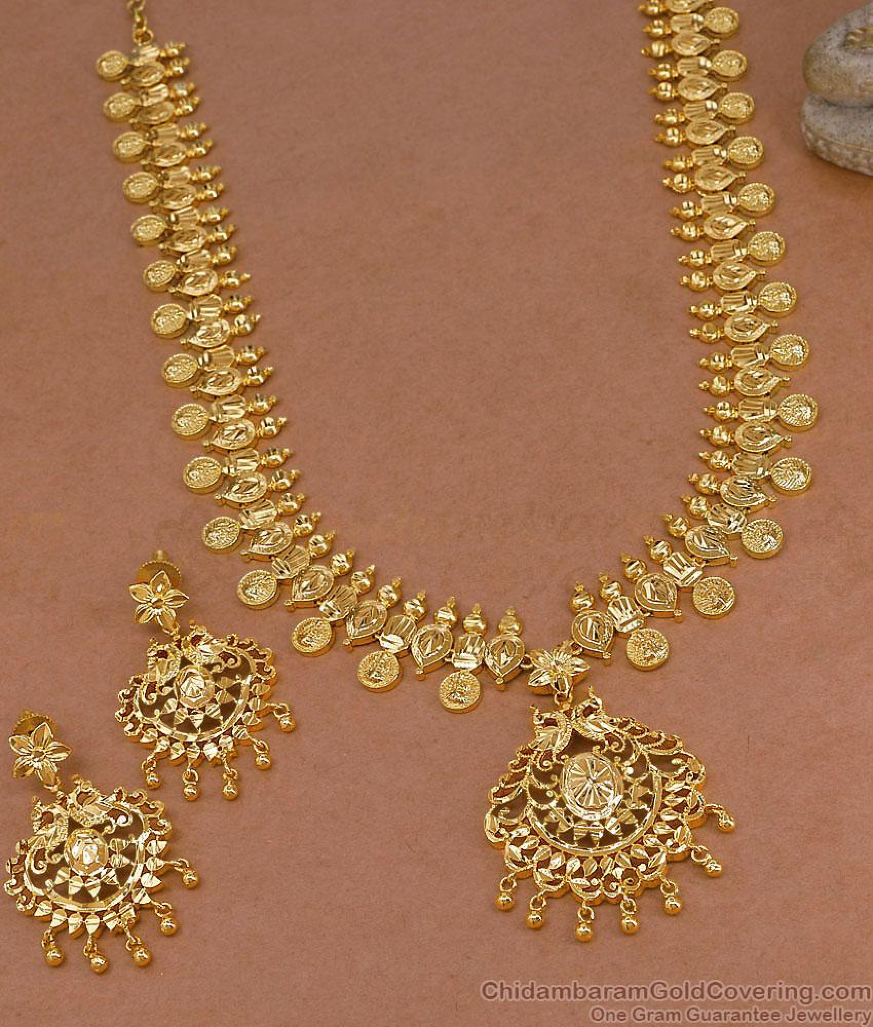 Real Gold Tone Lakshmi Coin Haram Combo Set Temple Wear Jewelry HR3764