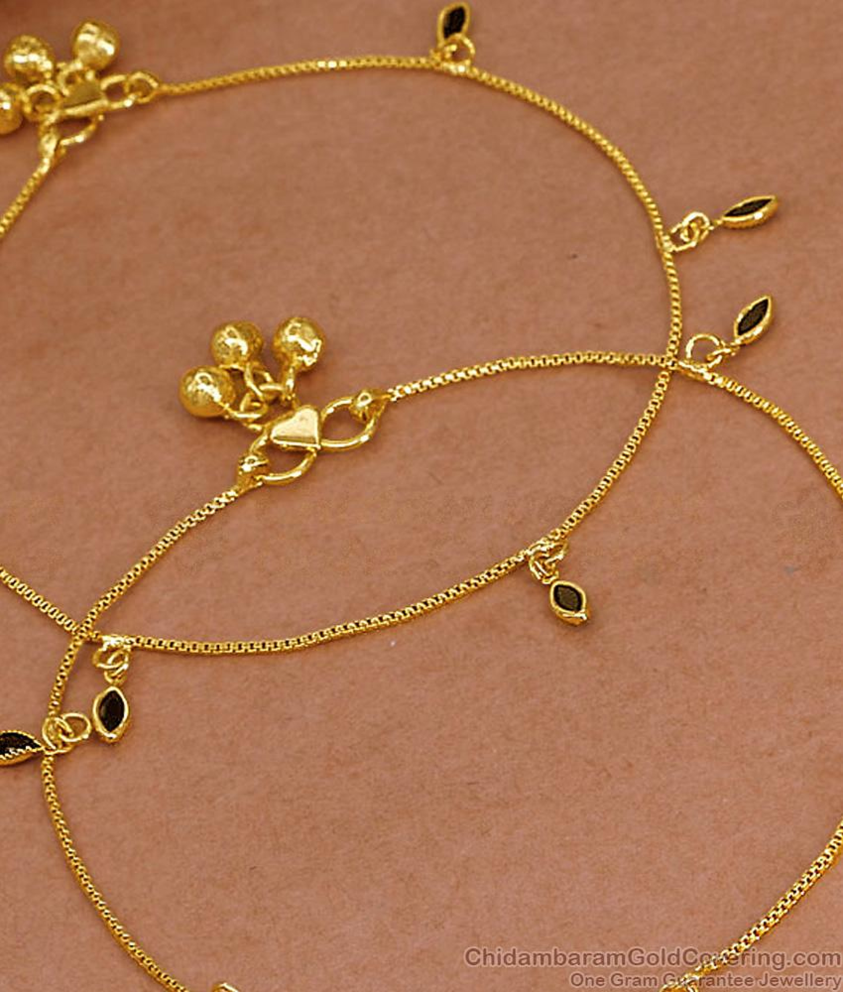 10.5 Inch Light Weight Gold Imitation Anklet With Black Stone Hanging ...