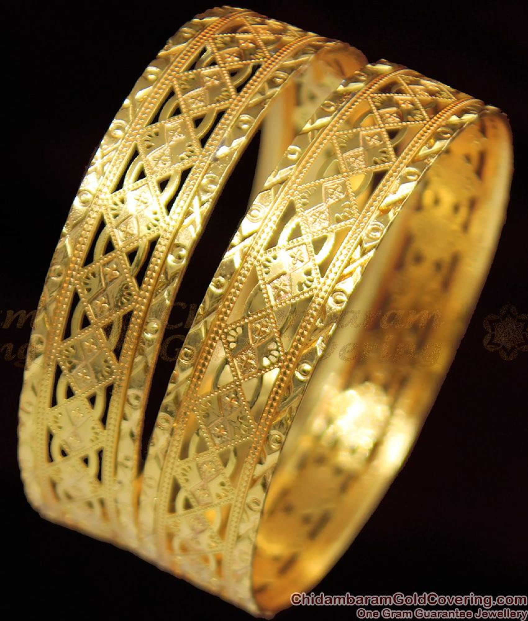 BR1053-2.4 Gold Pattern Broad Kada Bangles Set Bridal Collection