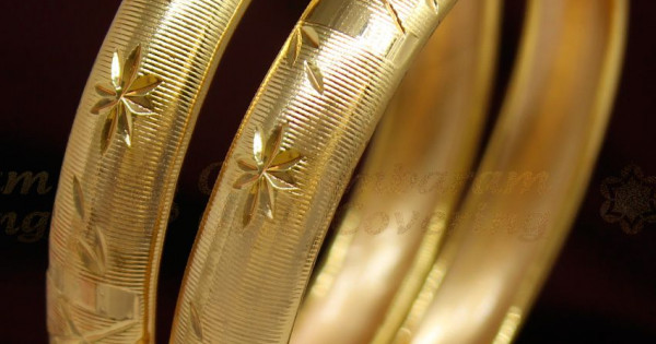 BR1133-2.6 South Indian Traditional Design Thick Kappu Plain Design ...