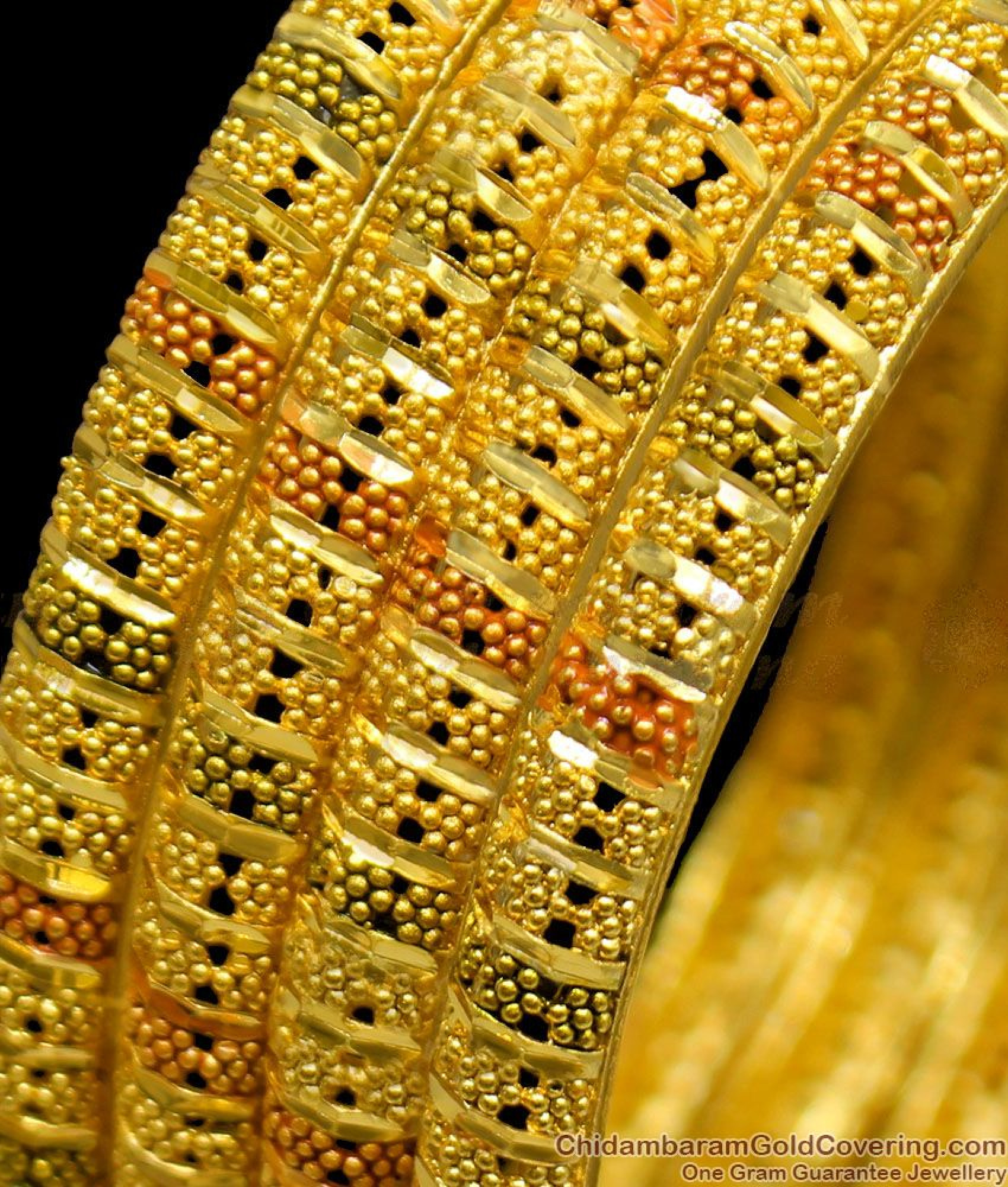 BR1154-2.8 Spiral Type Real Gold Forming Design Enamel Bridal Bangles ...