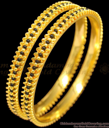 BR1207 2.4 New Fashion Black Beads Fancy Design Plain Gold Bangles For Ladies Online
