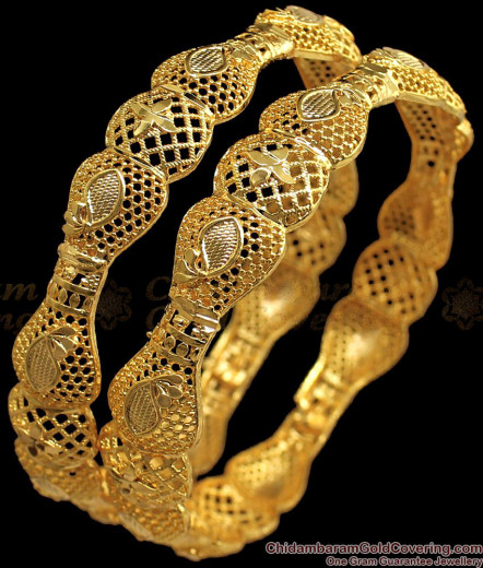 BR1001-2.8 Size Gold Pattern Broad Bangle Set Peacock Design Buy Online