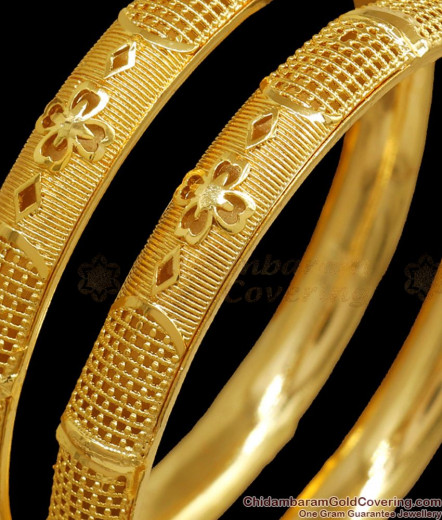 Gold Plated Plain Design Bangles, Chidambaram Gold Covering Regular ...