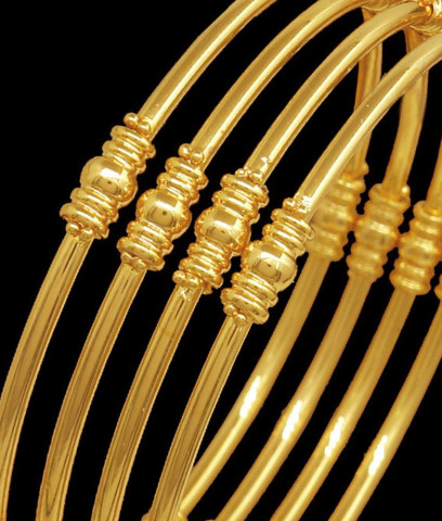 BR1925-2.8 Size One Gram Gold Bangles Flower Design Net Pattern