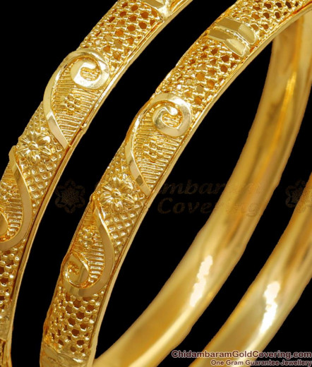 Gold Plated Plain Design Bangles, Chidambaram Gold Covering Regular ...
