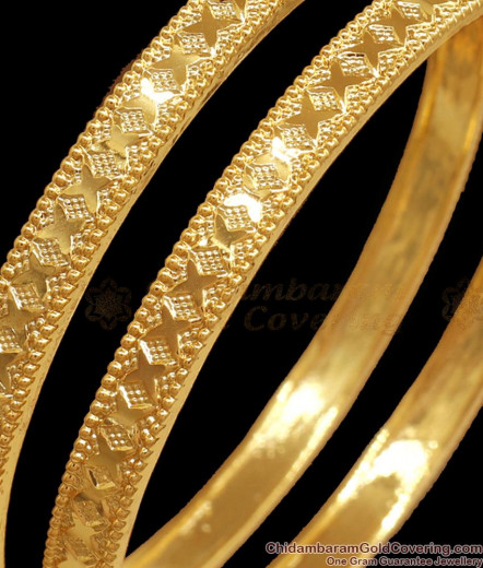 Gold Plated Plain Design Bangles, Chidambaram Gold Covering Regular ...
