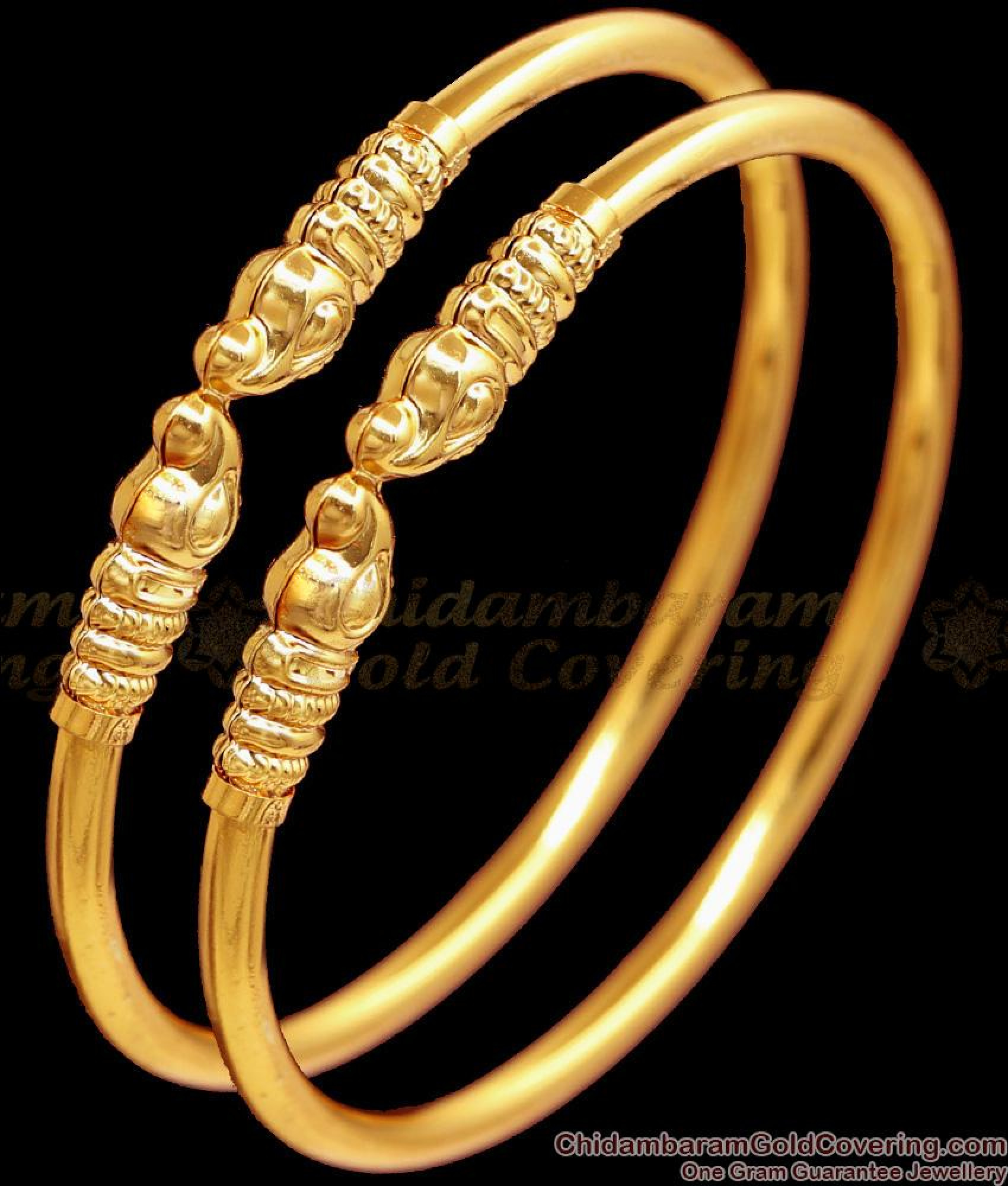 BR2372-2.4 Size Traditional Gold Elephant Bangle Design Kappu Pattern