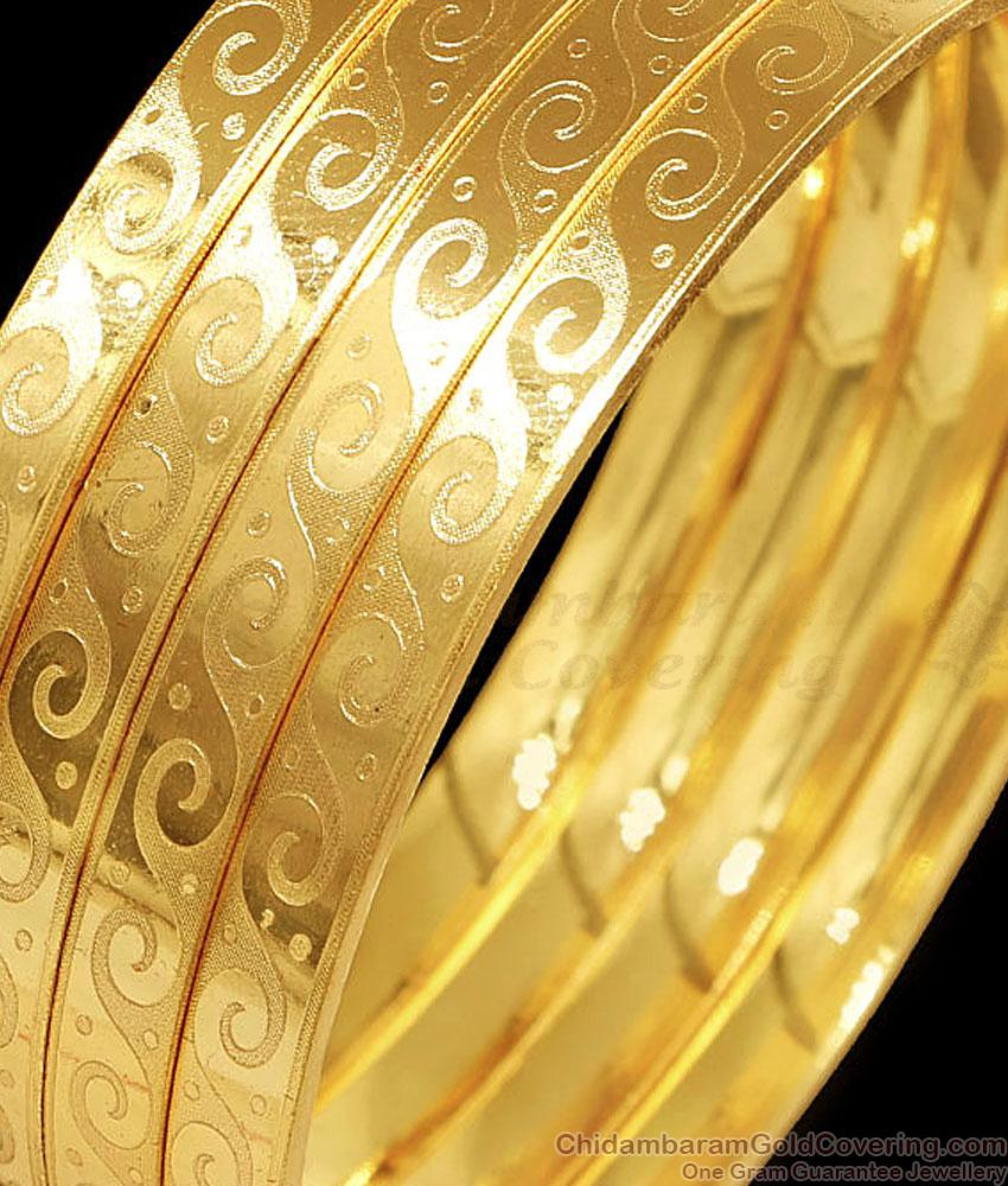 BR2498-2.4 Size Shiny Set Of 4 Gold Imitation Bangle Designs With Price