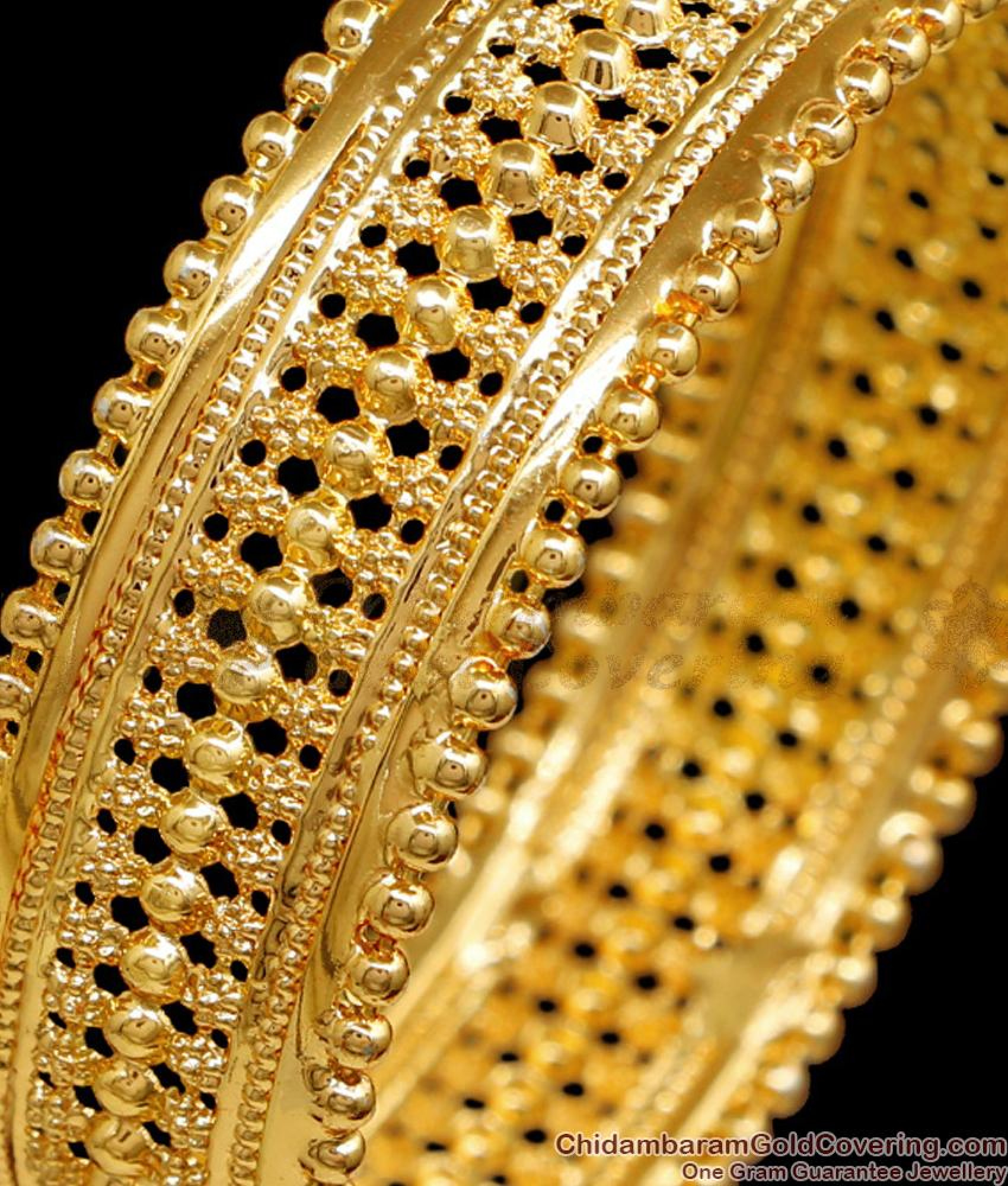 BR2607-2.4 Pure Gold Tone Bridal Wear Single Bangle Shop Online