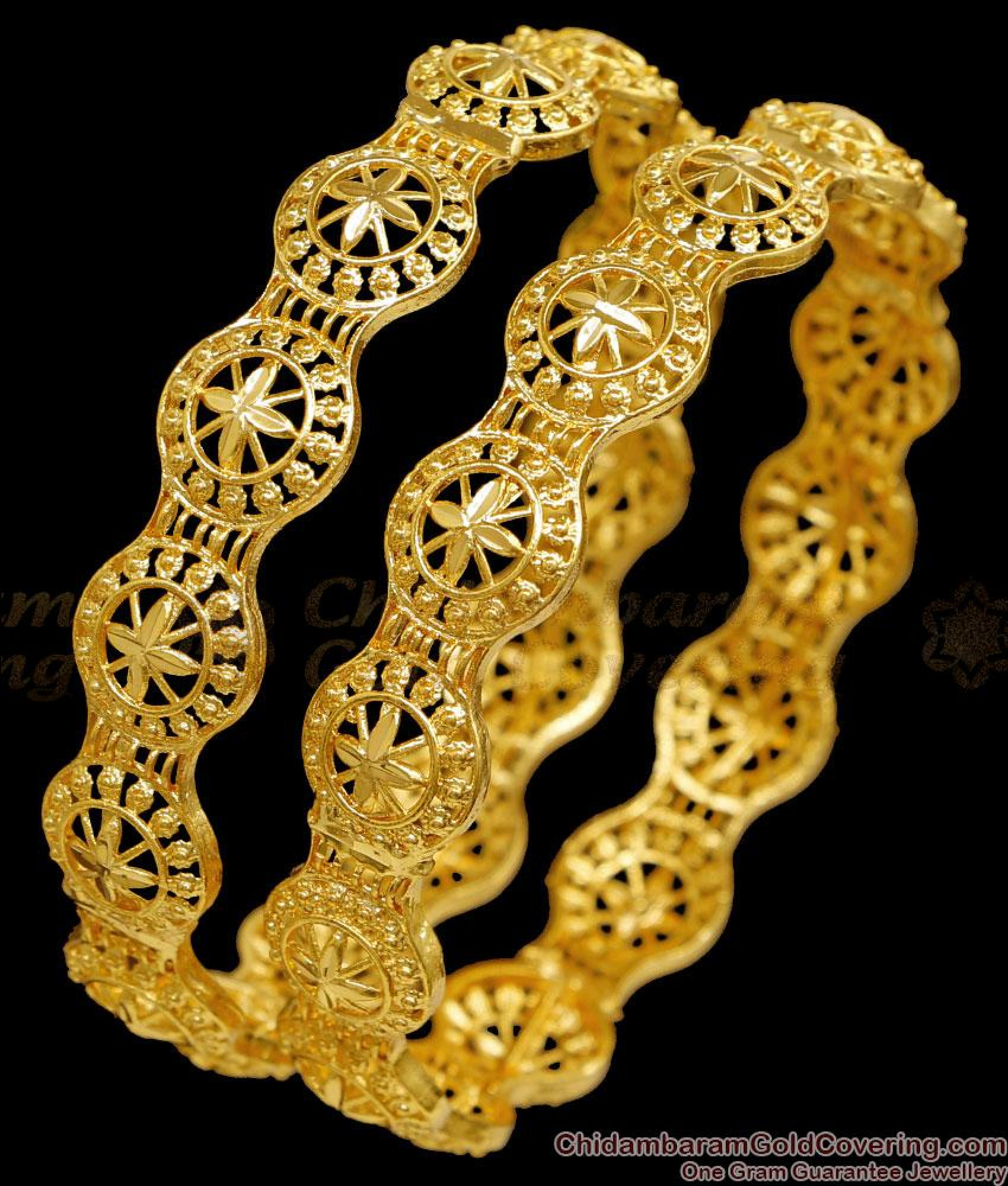 BR2618-2.4 Size Designer Gold Imitation Bangle Floral Design For Wedding