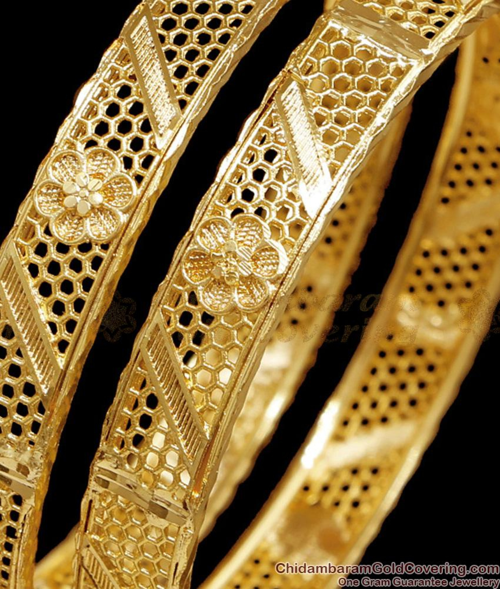 BR2727-2.10 Size Beautiful Flower Design Micro Gold Polish Bangle For ...