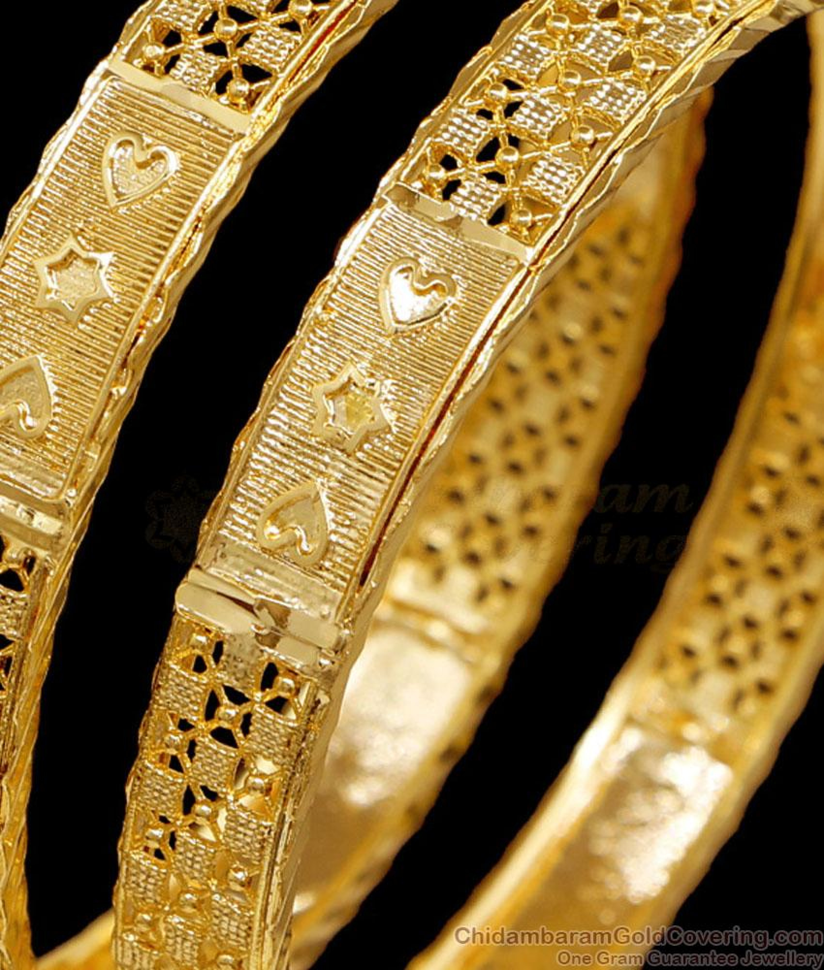 BR2739-2.10 Size Stylish Heart Design One Gram Gold Bangle Bridal Jewelry