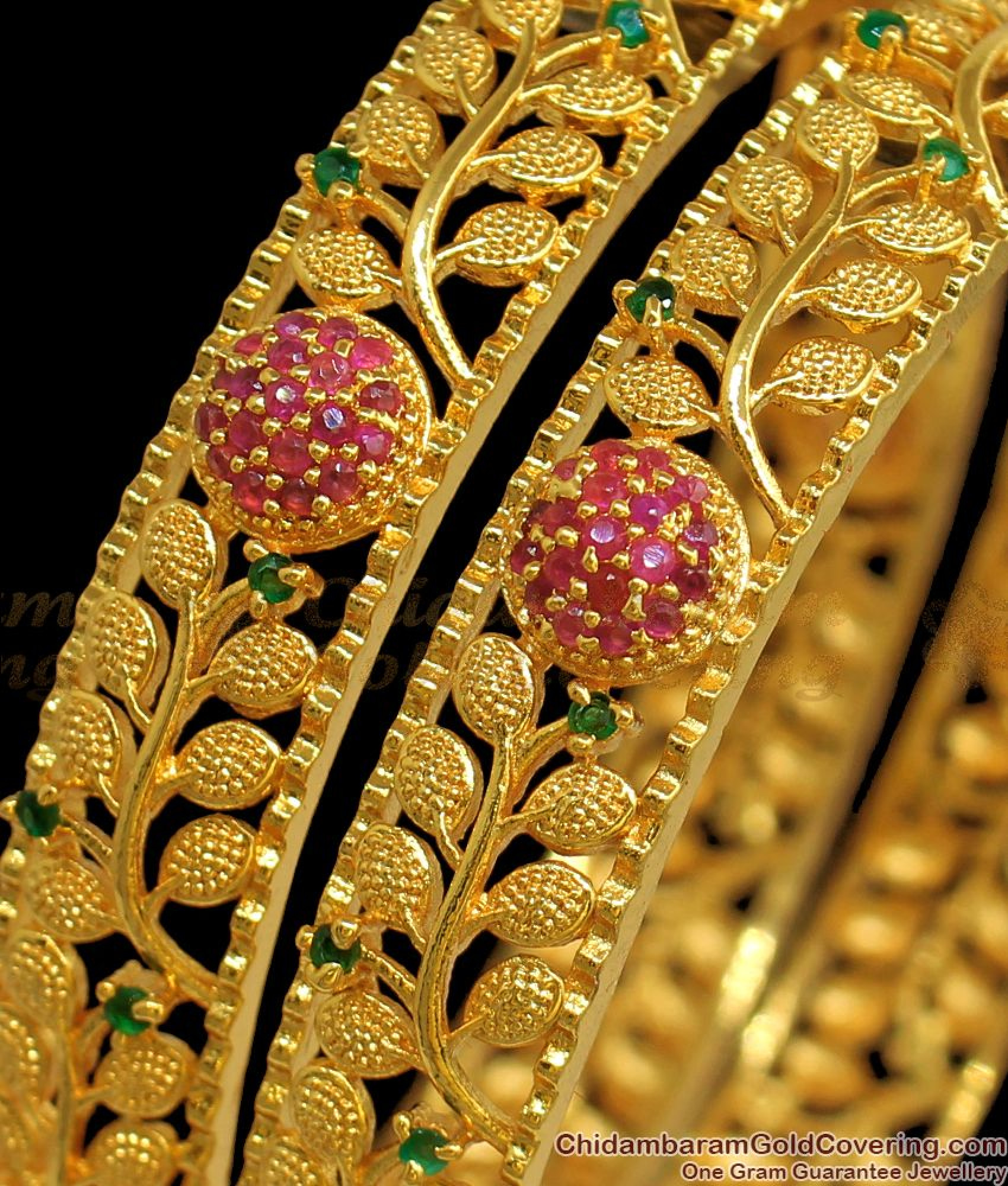 BR1795-2.8 Fascinating One Gram Gold Bangle Leaf Design