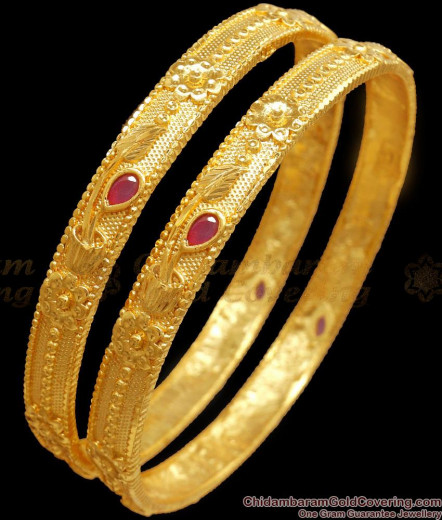 BR1160-2.6 Muthu Small Gold Beads Flower Design Forming Bangles Collection