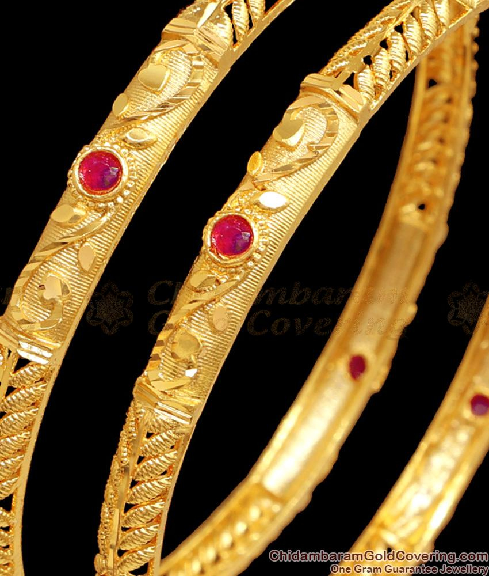 BR2446-2.10 Size Traditional Gold Bangle Designs For Women With Stone