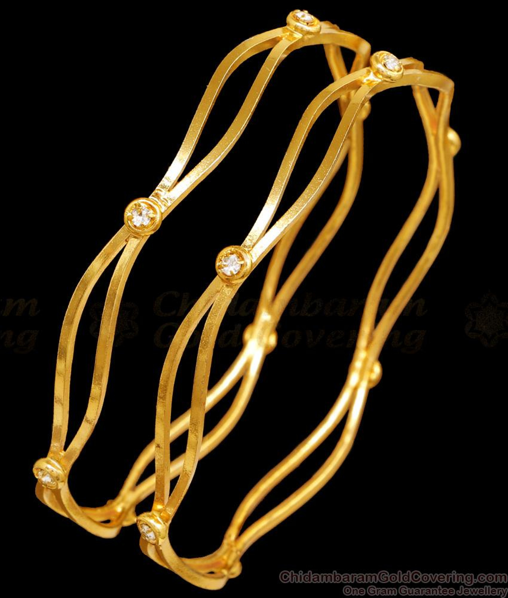 BR2546-2.10 Size Simple Gold Design Neli Bangles With White Stones