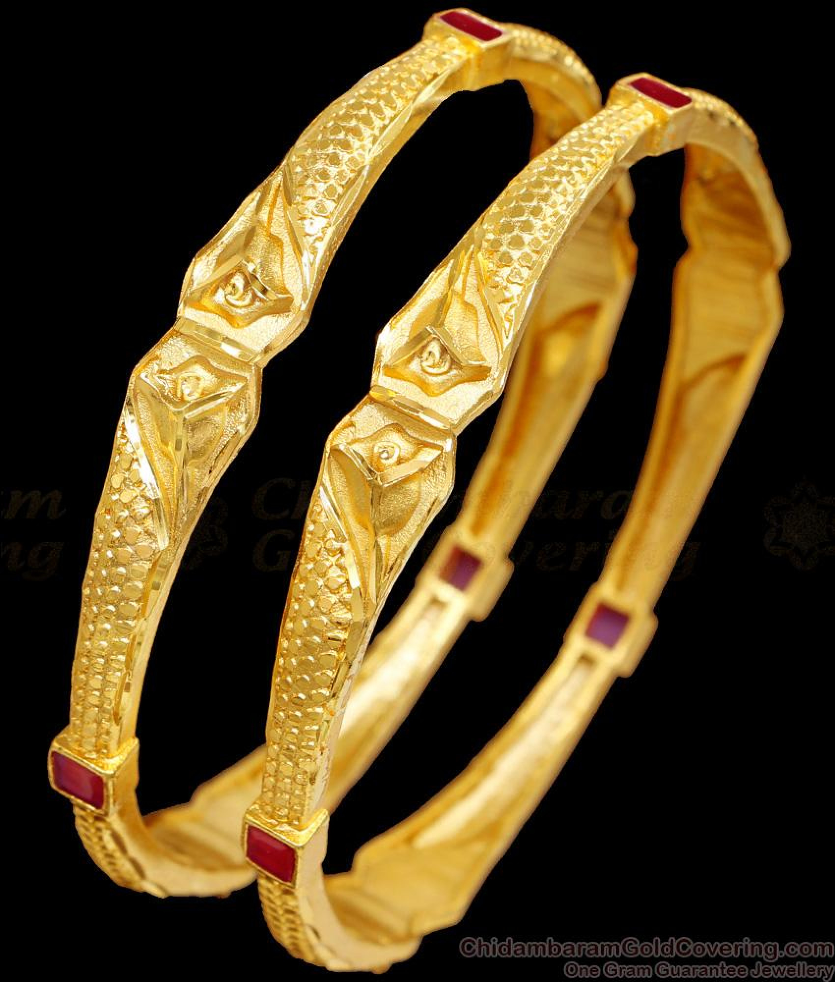 BR2553-2.10 Size New Model Forming Gold Bangle Kada Pattern With Ruby Stone
