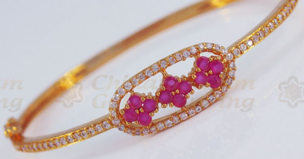 Trendy Oval Shaped Gold Bracelet Ruby Stone BRAC530