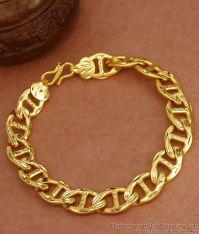 BR2503-2.4 Size Classic Plain Kambi Valayal Gold Finish Bangle Design