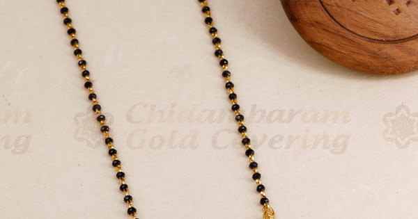 Elegant Single Line Karugamani Chain Floral Green Stone Pendant BGDR1213