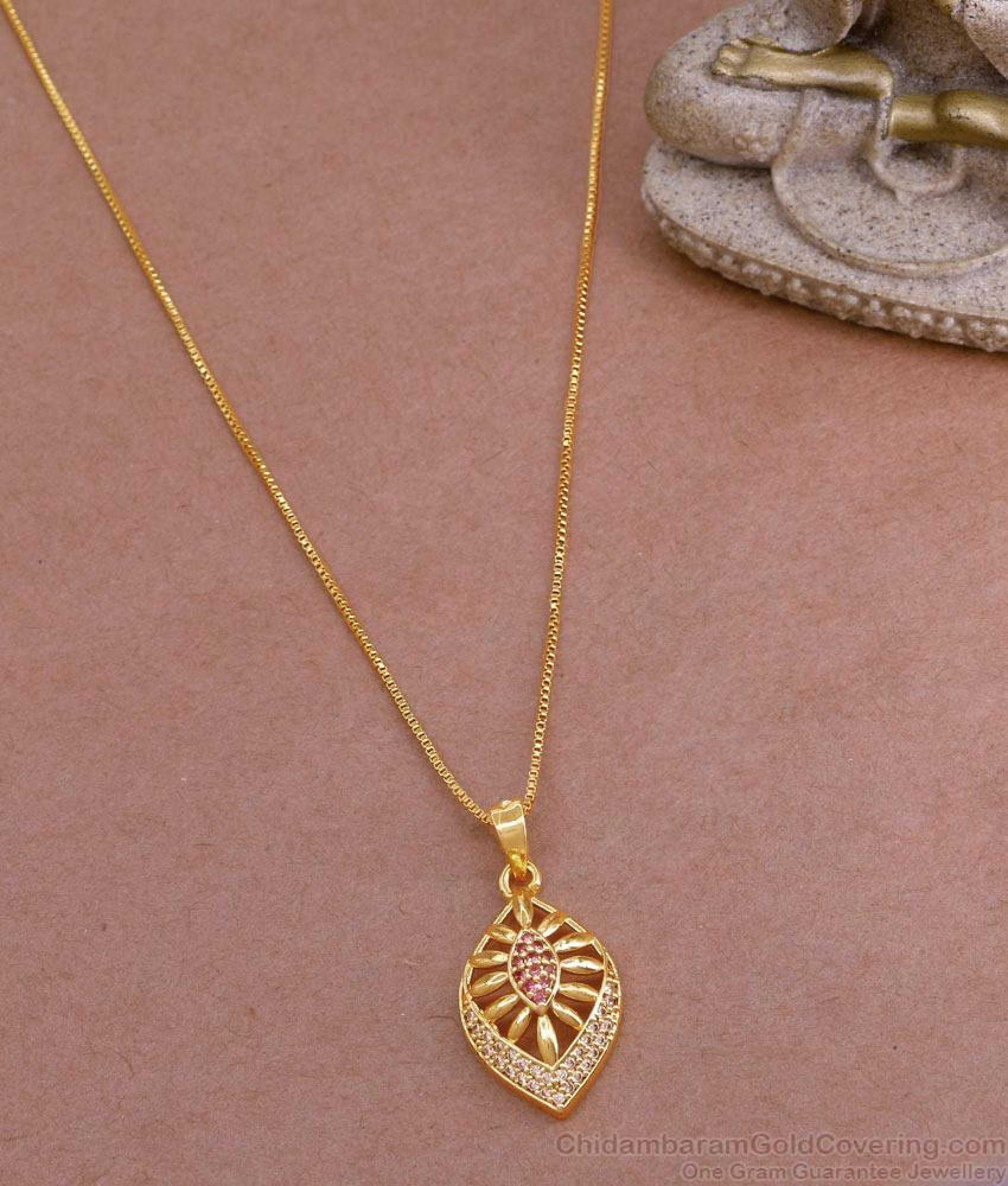 Sleeky Stone Pendant Long Chain For College And Office Wear BGDR1315
