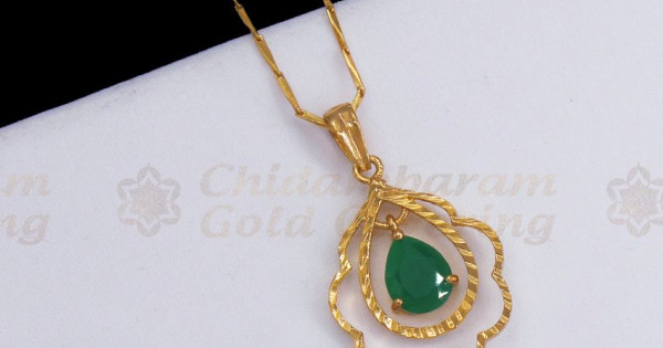 College Wear Stylish Gold Plated Dollar Chain Emerald Stone BGDR897