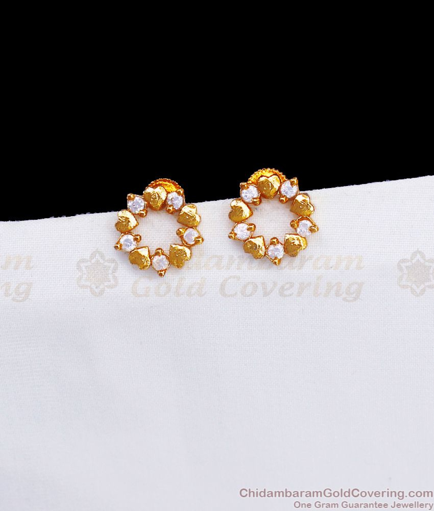 Stunning Hearts Diamond Stone Stud Earring Office Wear ER2934