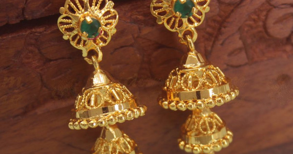 Stunning Emerald Stone Gold Plated Jhumka Earring Womens Fashion ER2943