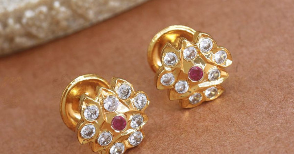 Buy Screw Type Stud Earring Impon Collection Online ER3439