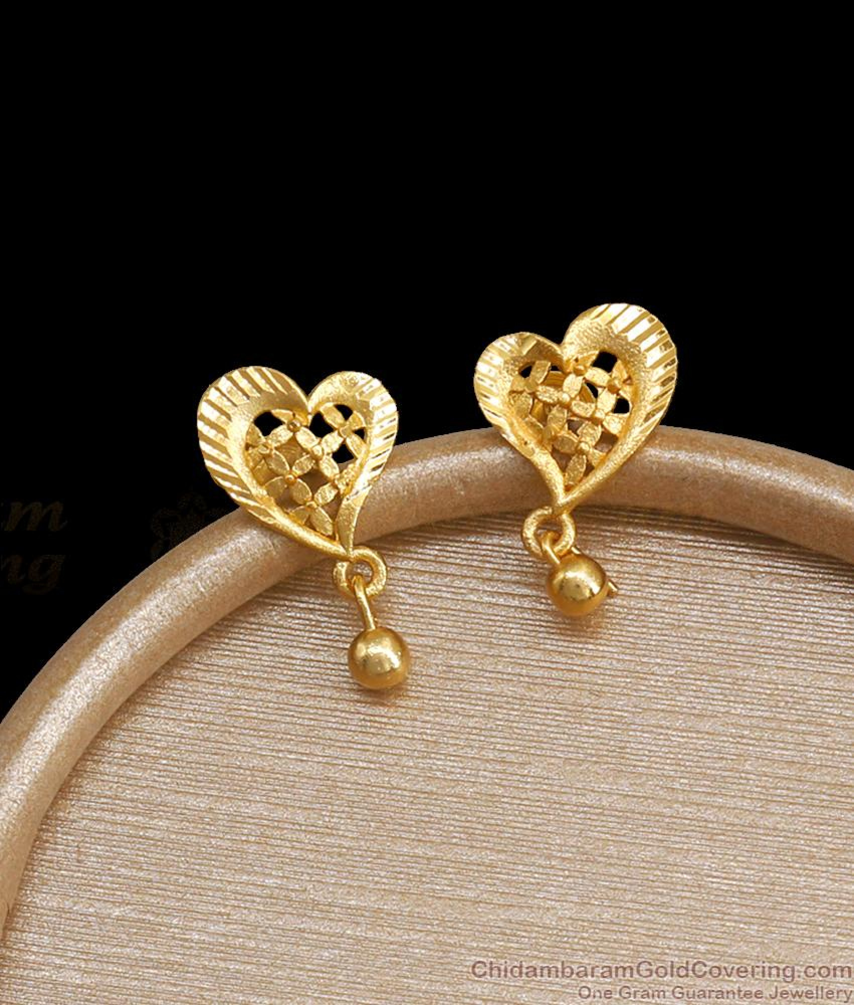 Buy Small Heart Design Gold Stud Earrings ER4052