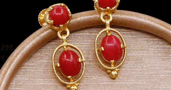 Oval Shaped Red Coral Stone Stud Gold Earring ER4731