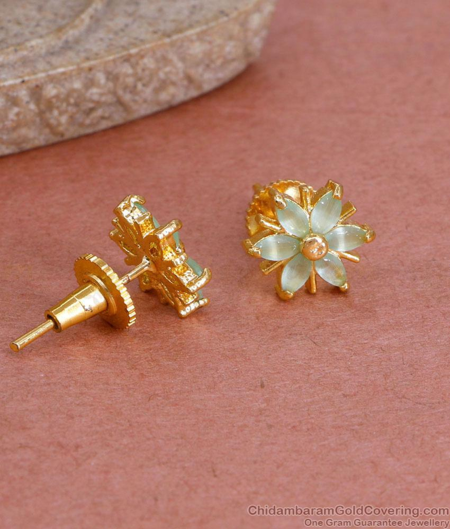 Daily Green Green Stone Fancy Stud Earring With Price Online ER4793