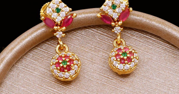 Stylish Hanging Ball Type Gold Dangler Earring For Women ER5011