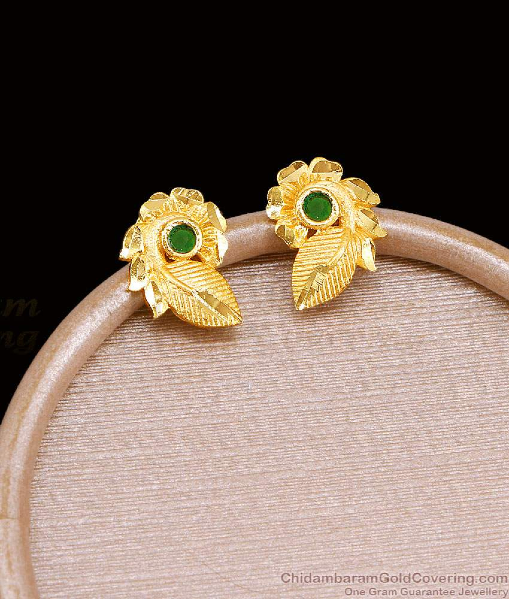 Simple Gold Tone Leaf Design Stud Earring With Green Stone ER5389