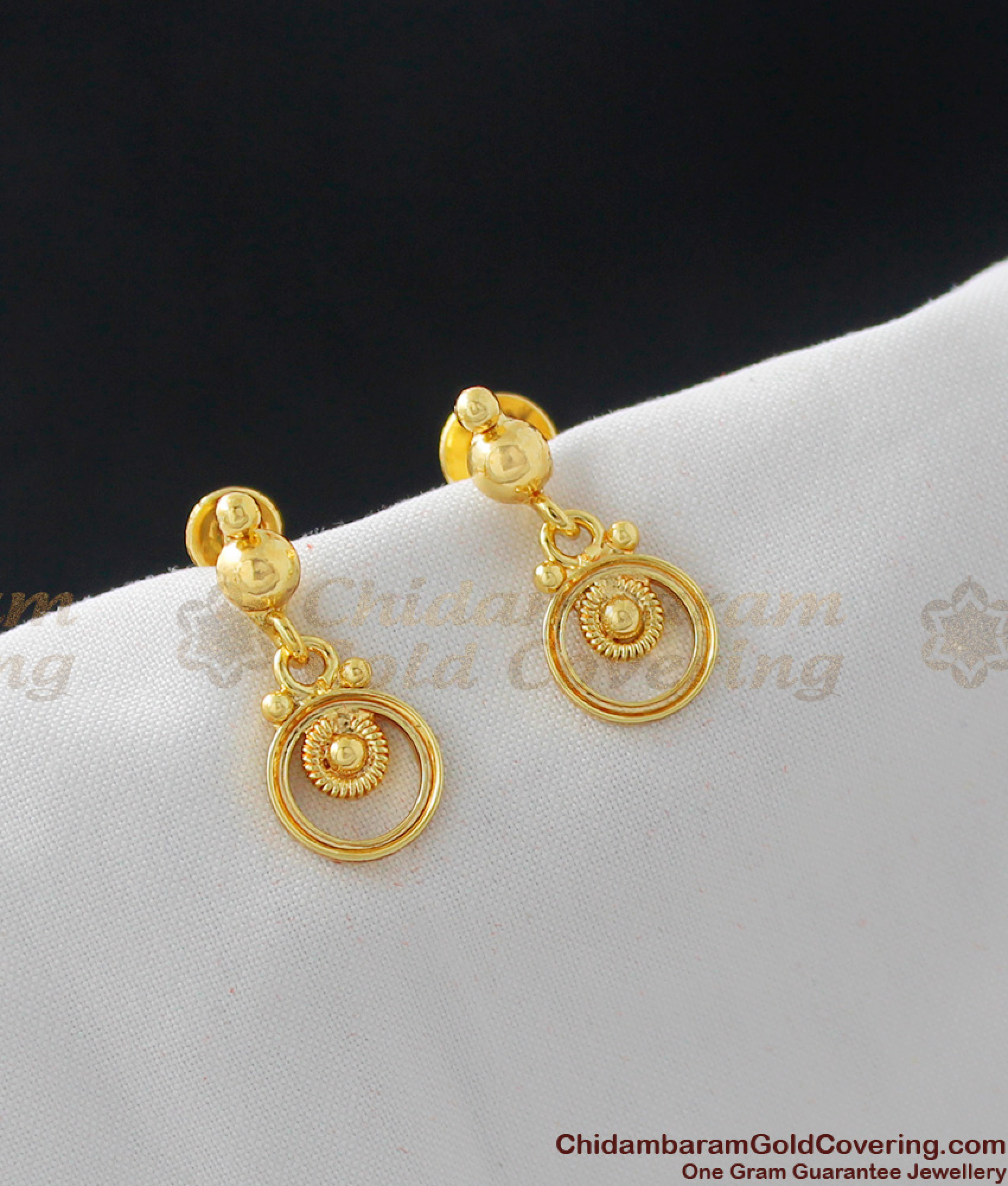 Trendy Gold Tone Small Dangler for Kids Daily Use ER956