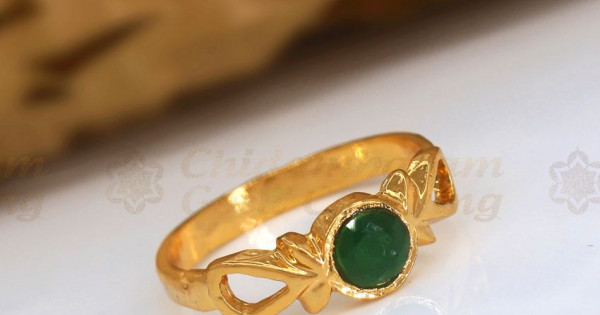Simple Emerald Stone 5 Metal Finger Ring Shop Online FR1334
