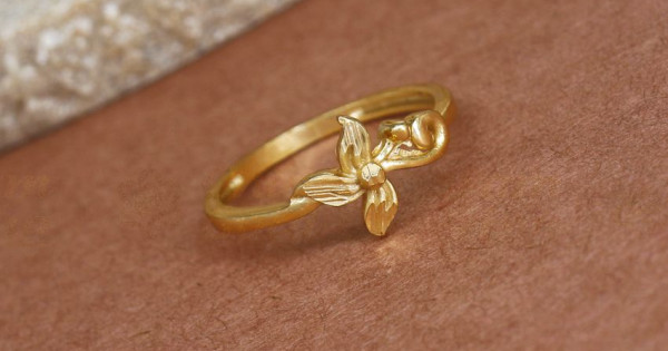 Thin Flower Design Real Gold Pattern Finger Ring Collections FR1358