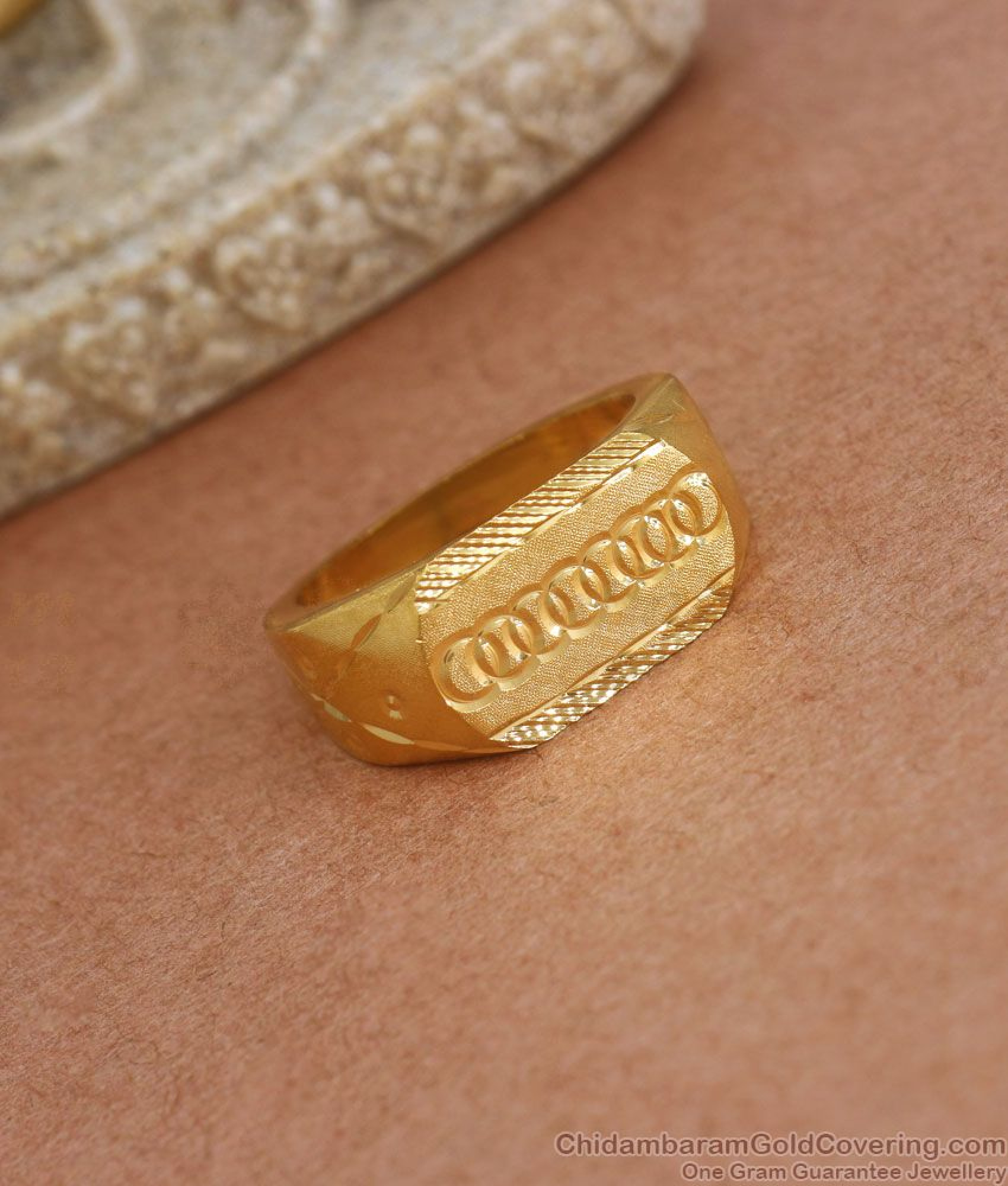 Stylish Regular Use Gold Imitation Finger Ring Designs For Mens FR1383