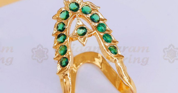 Light Weight Green Stone Vanki Ring Impon Gold Jewelry FR1590