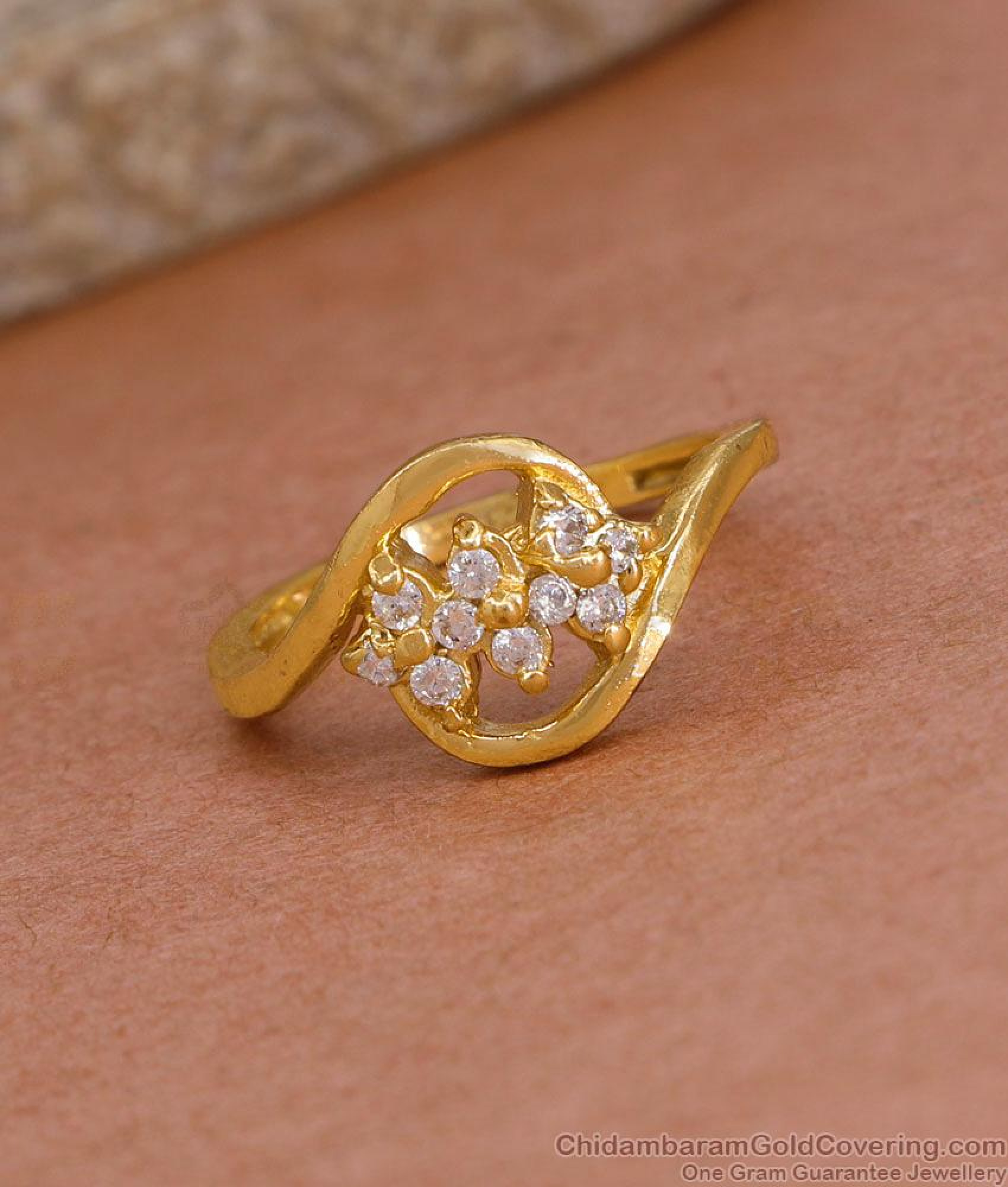 New Arrival White Stone Gold Imitation Finger Ring Designs For Brides ...