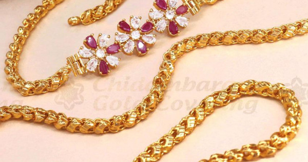 Charming Ad Stone Floral Mugappu Gold Covering Design MCH1322