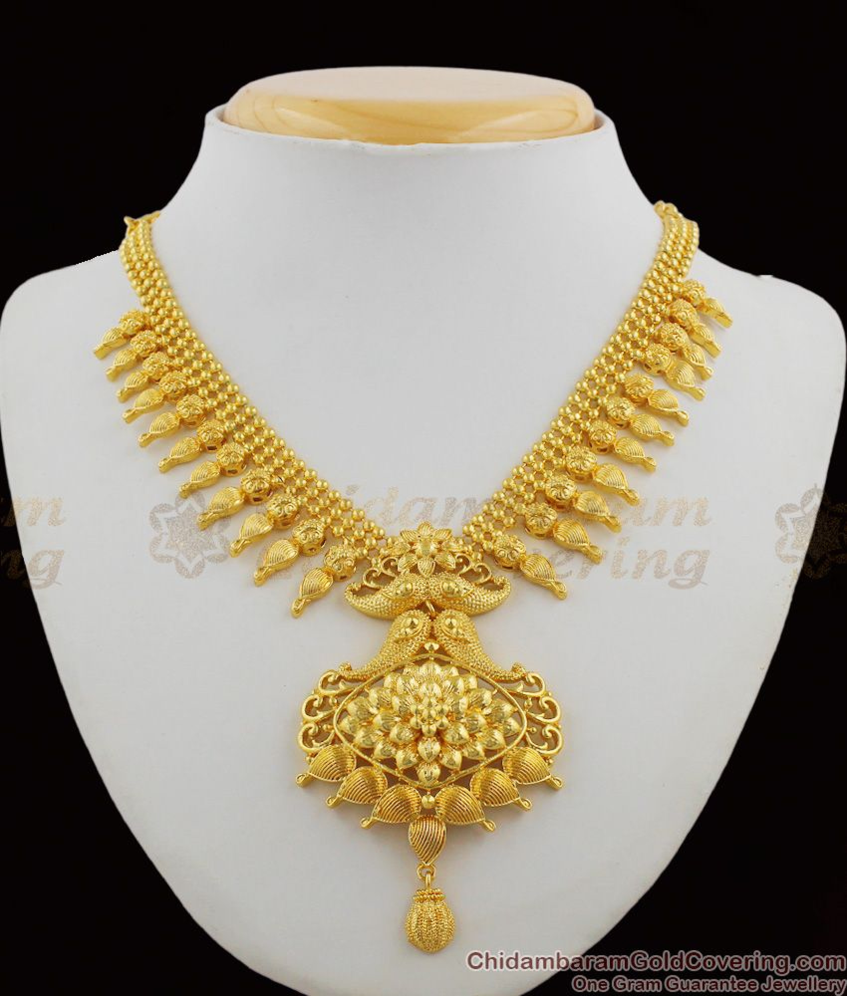 Plain Fancy Design Gold Inspired Big Dollar Kerala Bridal Necklace ...