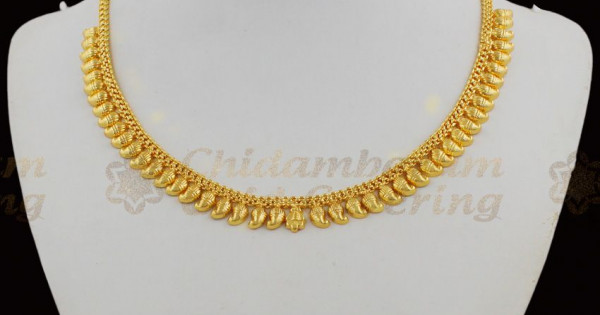 Beautiful Gold Choker Necklace Traditional Mullaipoo Kerala Design ...