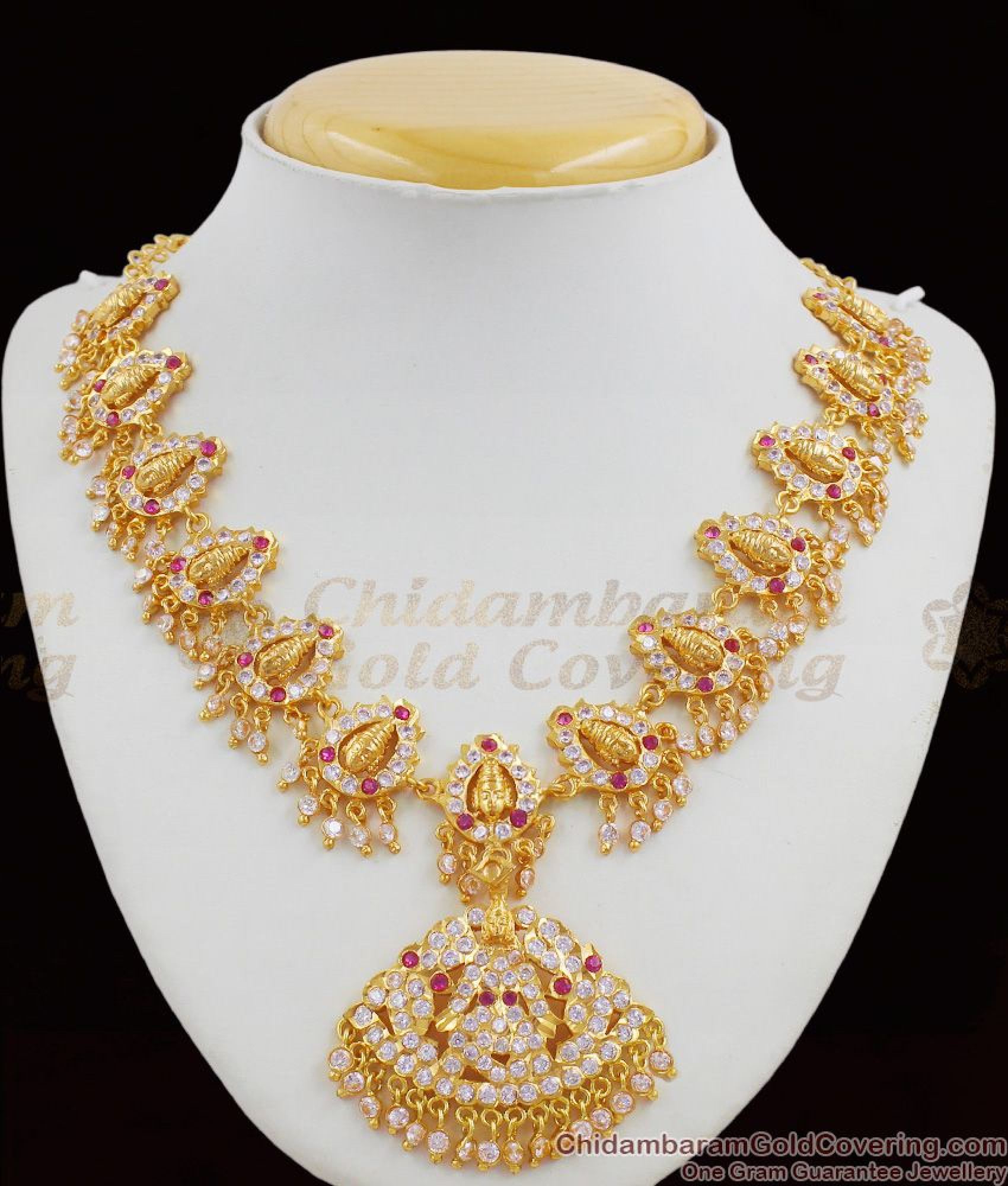Lakshmi Pattern Grand Full White And Pink Gati Stones Gold Ayimpon ...