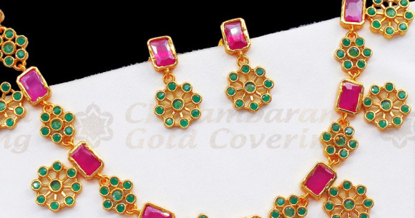 New Arrival Fancy Design Gold Necklace With Earrings Set NCKN2282