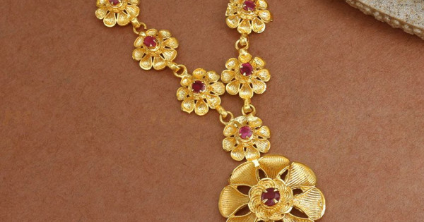 Stylish Floral Ruby Stone Gold Plated Necklace Shop Online NCKN2919