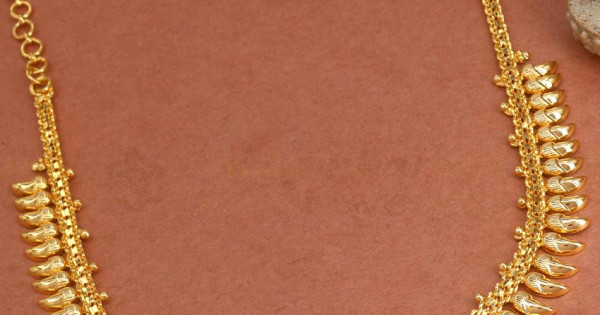 Plain Mullaipoo Gold Imitation Necklace Function Wear NCKN3264