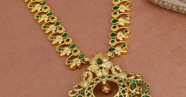 Premium Emerald Stone Gold Peacock Necklace NCKN3347